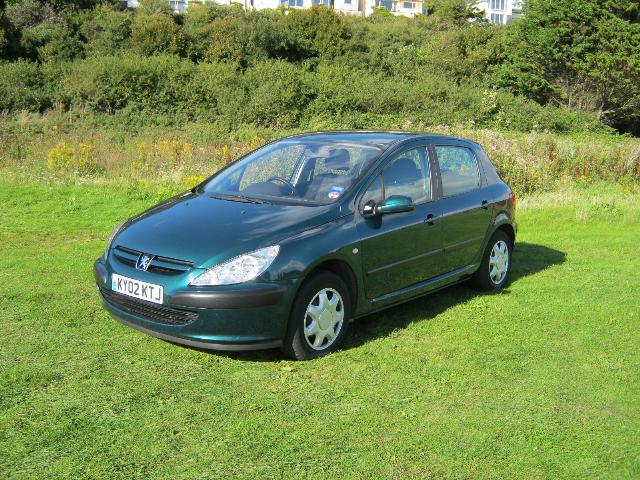 5 Door Green Peugeot 307 HDI Hatchback for sale - Cars for sale at Dyfi ...